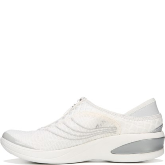 Naturalizer | Shoes | Naturalizer Bzees Fancy White Macrame Sneakers ...